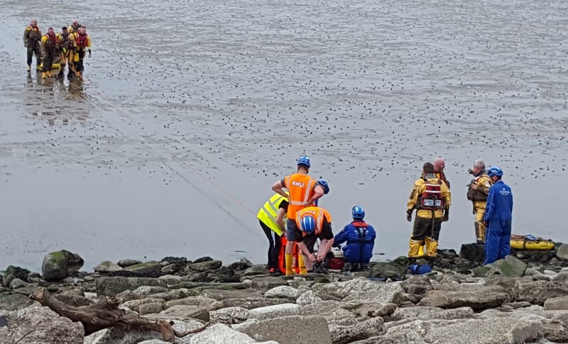 Family rescued after becoming stuck in mud – cumbriacrack.com