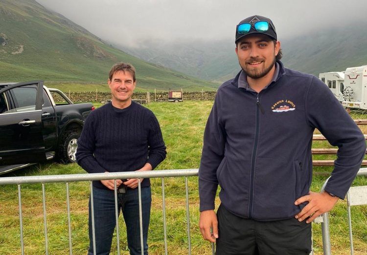 More pictures: Tom Cruise tells fan he loves the Lake District ...