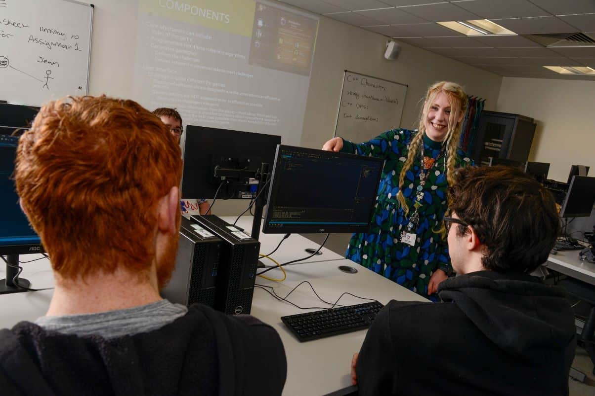 Furness College becomes member of Oracle Academy - cumbriacrack.com