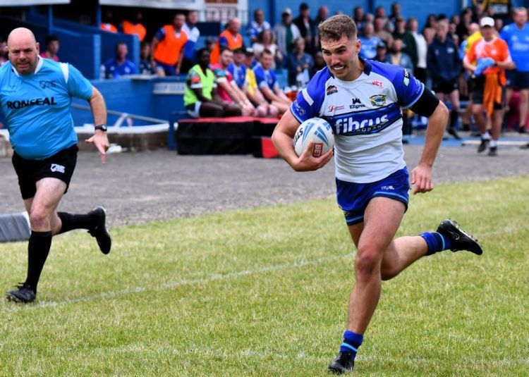 Hard battle for Workington Town - cumbriacrack.com