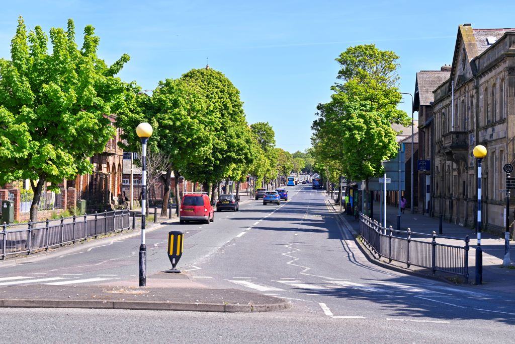 Work starts on new cycle lanes in Barrow – cumbriacrack.com